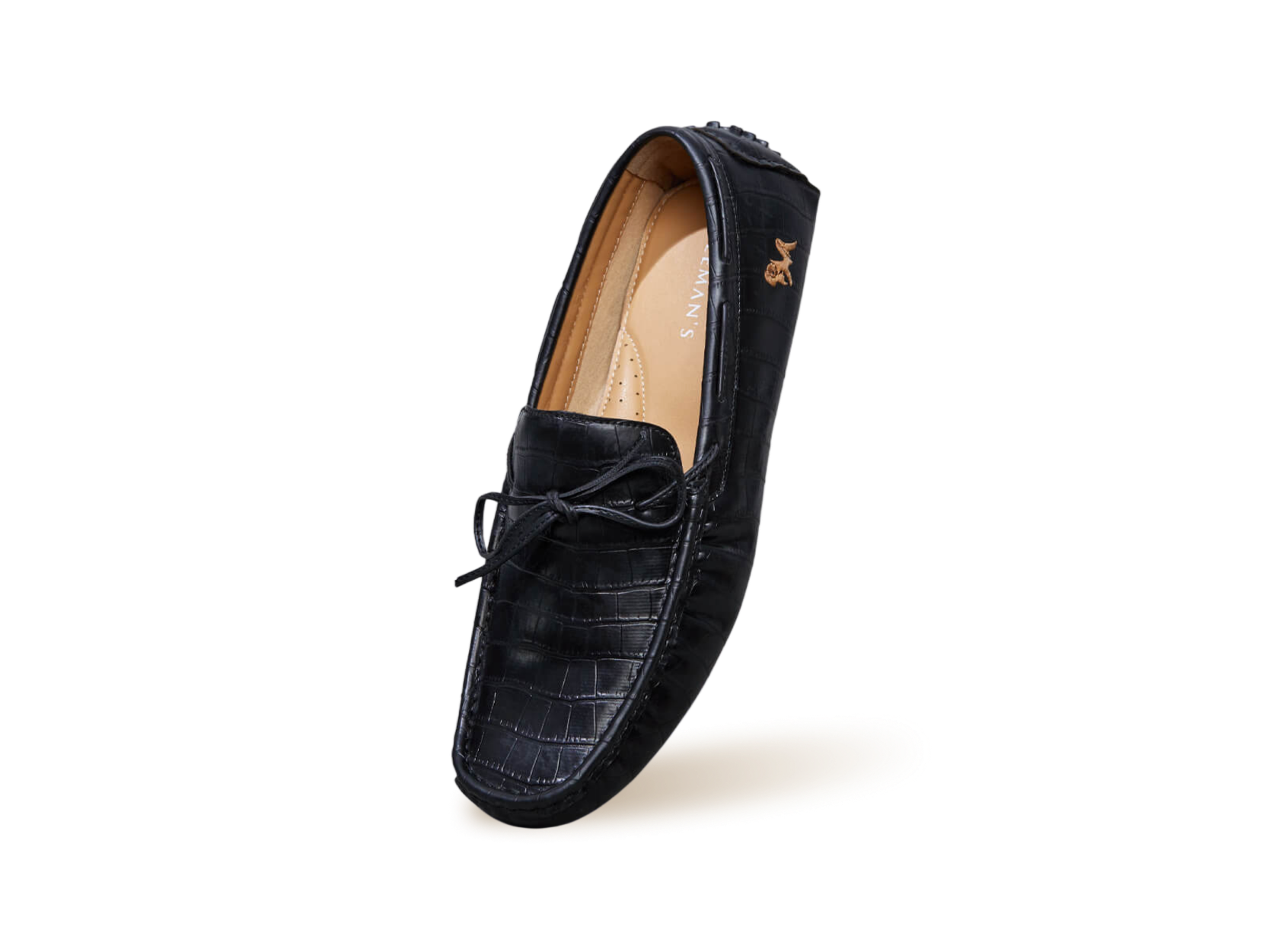 Buy Shoes for Men & Women Online - Neemans