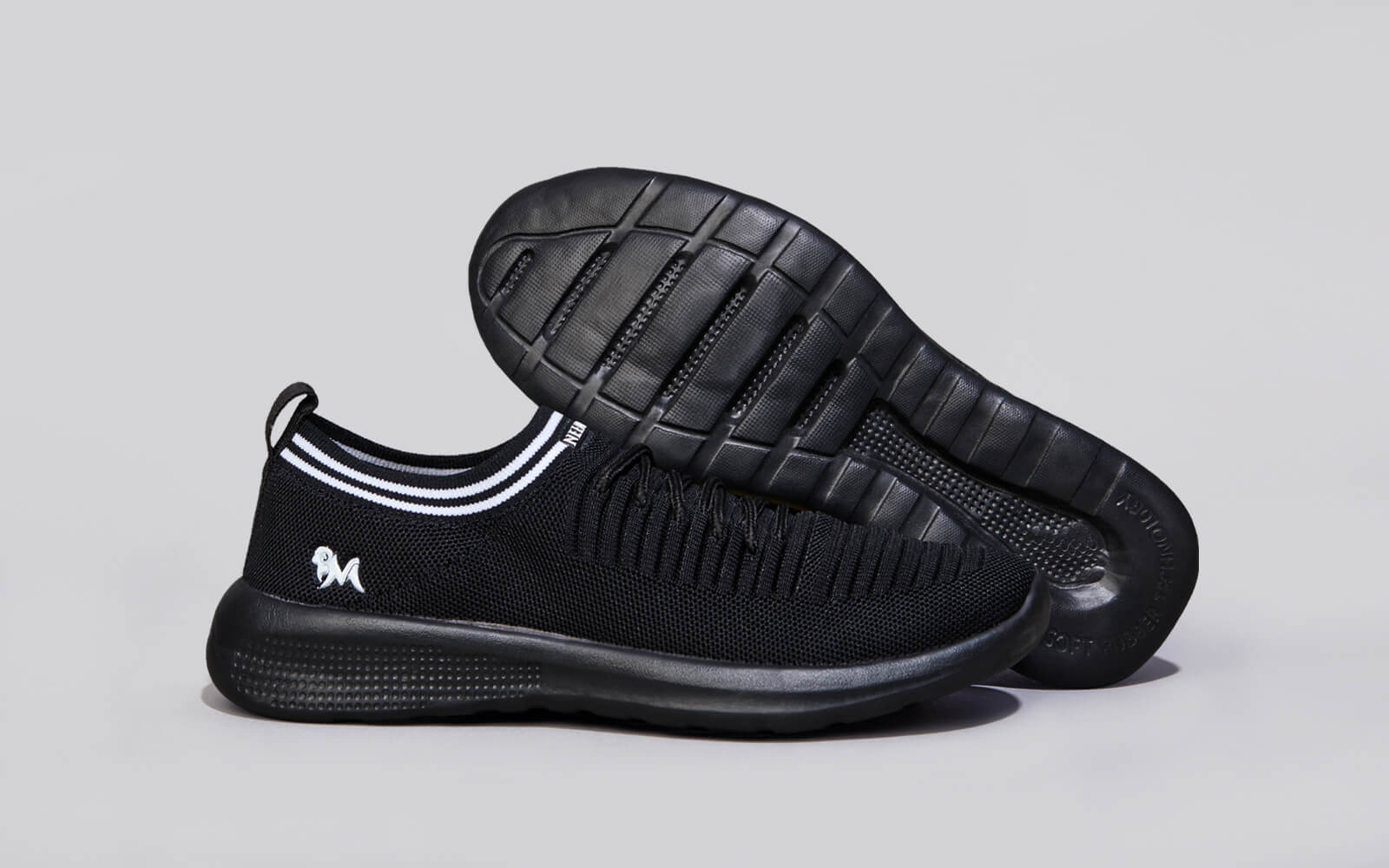 Buy Commuter Basics Sneakers for Men Online - Neemans