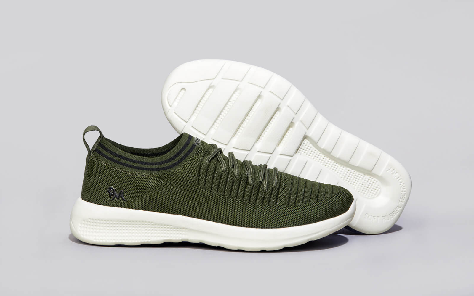 Buy Commuter Basics Sneakers for Men Online - Neemans