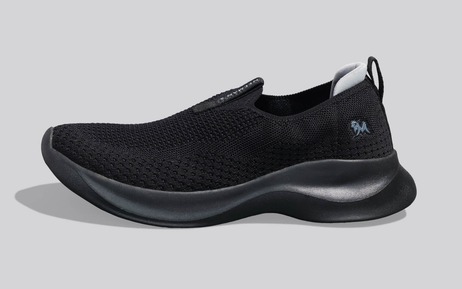 Ease Flow Slip Ons : Black