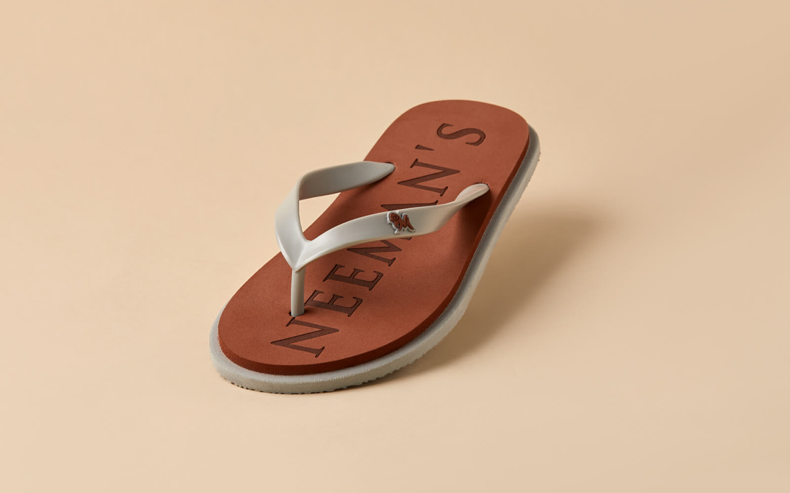 Buy Classic Slippers For Men & Women Online - Neemans