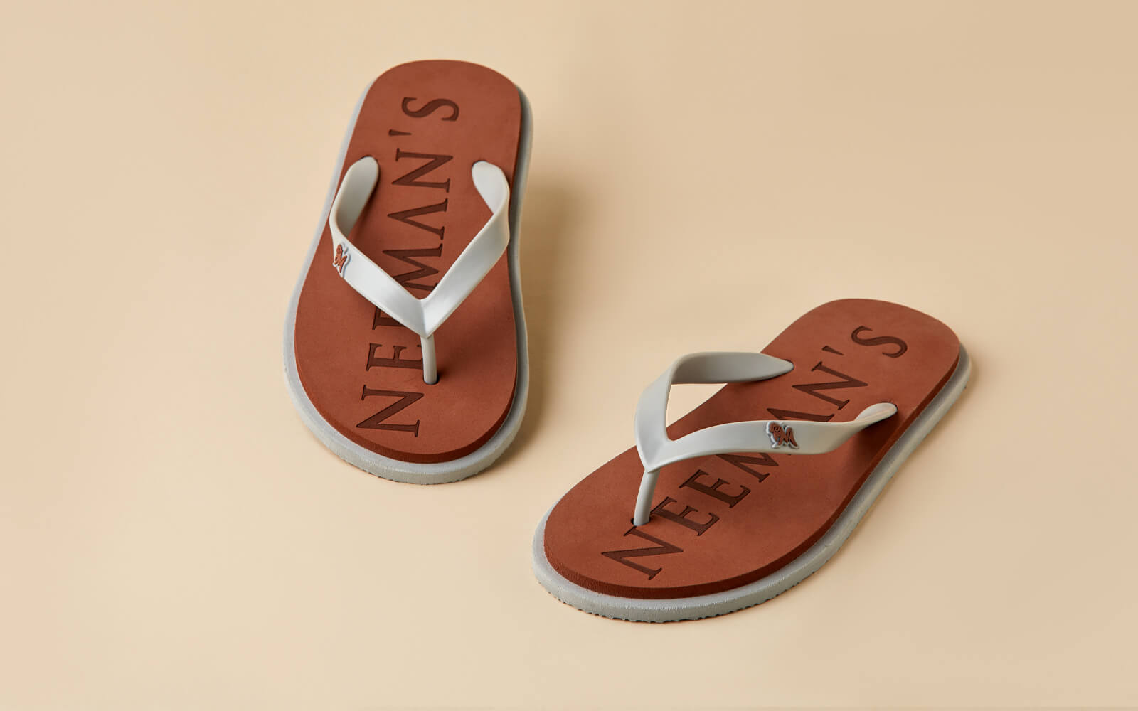 Buy Classic Slippers For Men & Women Online - Neemans