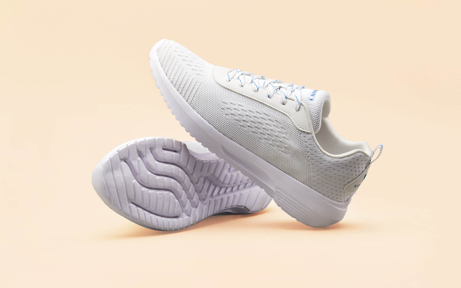 Everyday Basic Sneakers – Neeman's
